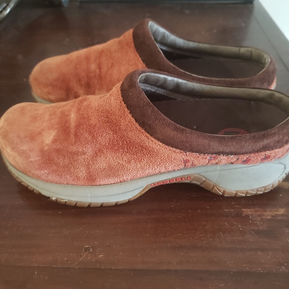 Merrell | Shoes | Merrell Suede Leather Clogs Mules 37 | Poshmark
